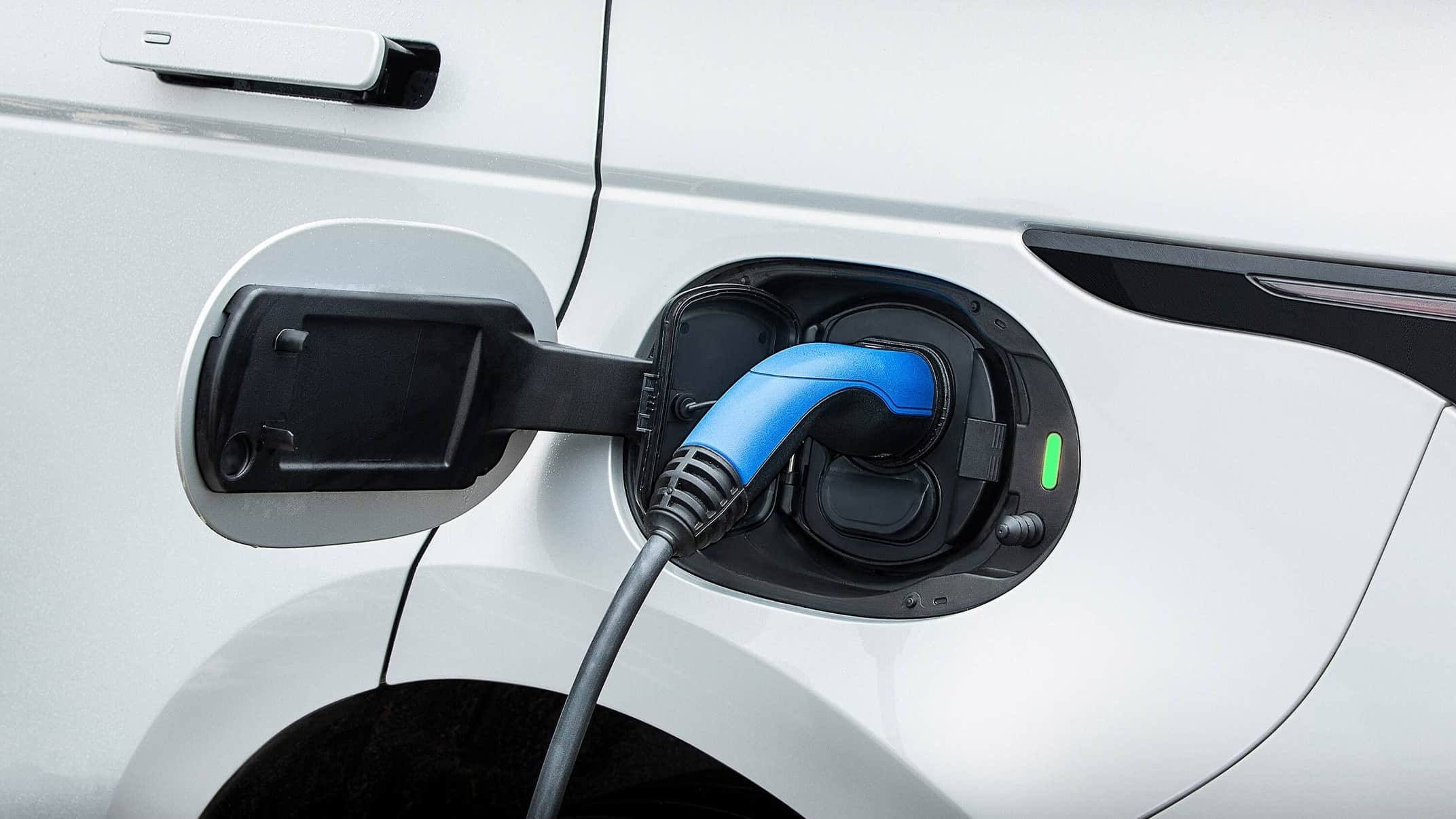 Plug In Hybrid Laden